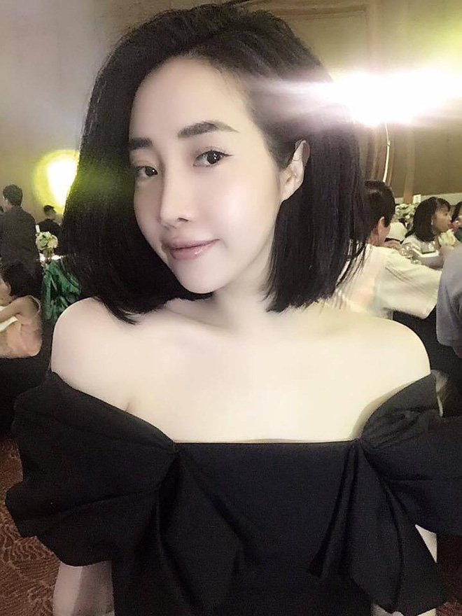 Xôn xao nhan sắc bà mẹ hotgirl khiến chị em ghen tị