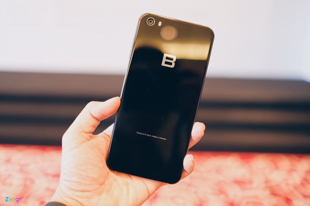 Ảnh thực tế Bphone 2017 vừa ra mắt