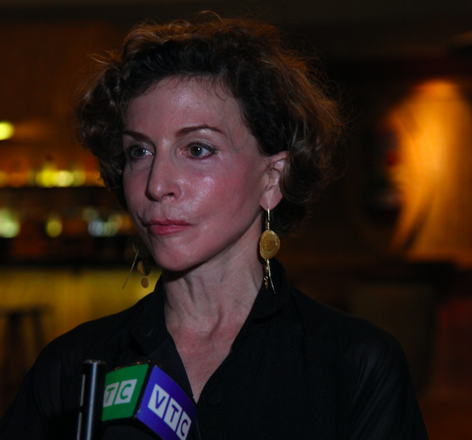 Vinh danh nữ giám đốc điều hành tổ chức y tế từ thiện đã giúp thay đổi ...