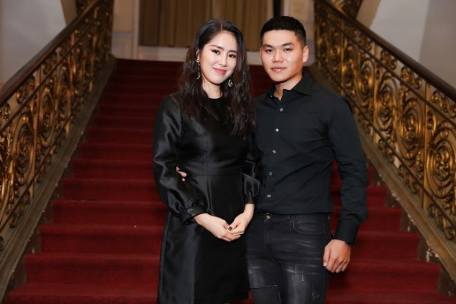 Qua "1 lần đò" vẫn hạnh phúc, cuộc sống của Jennifer Phạm, Hồng Ngọc ...