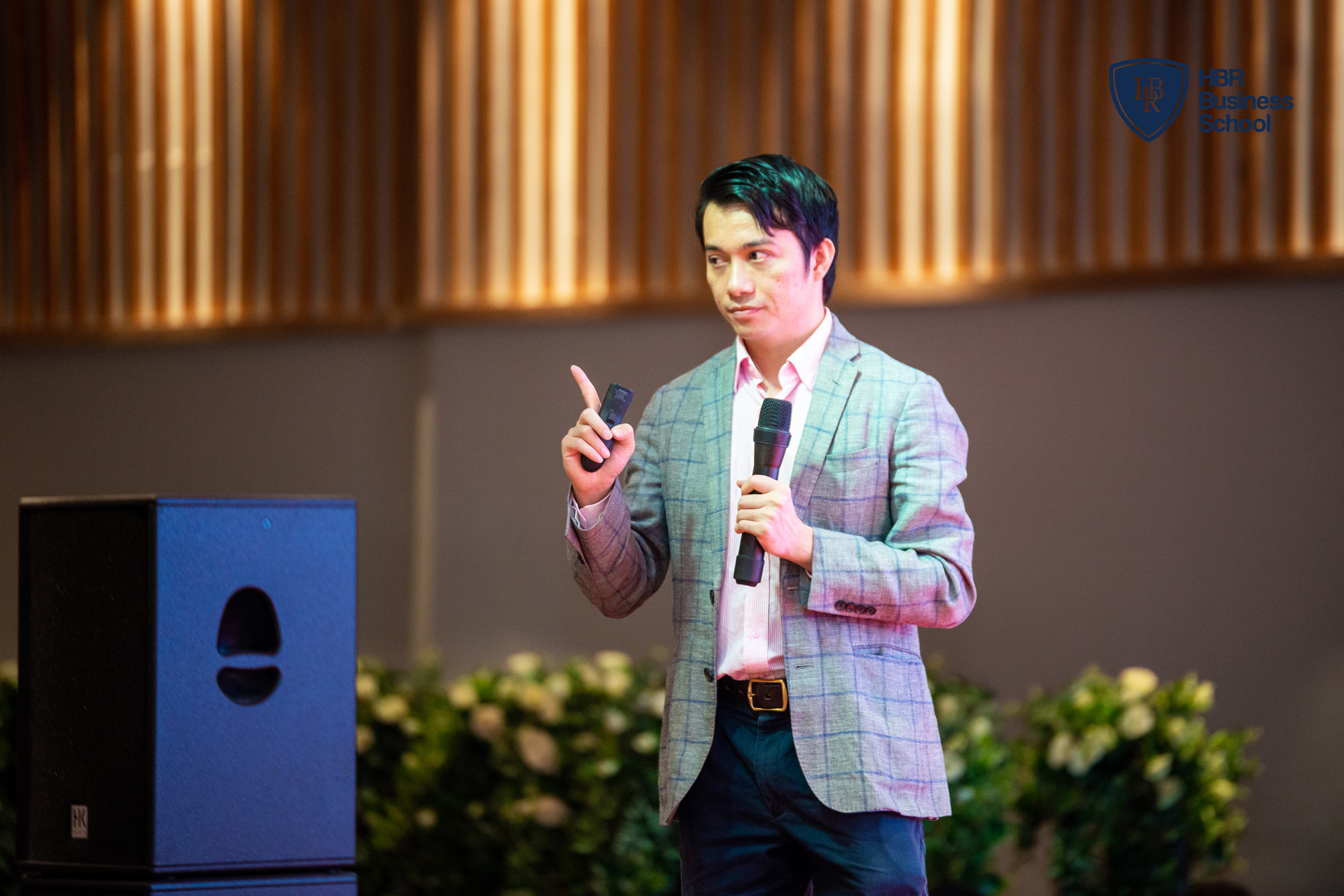 Tony Dzung: Cảnh báo về 8 dấu hiệu lừa đảo nhà đầu tư mà bạn cần biết