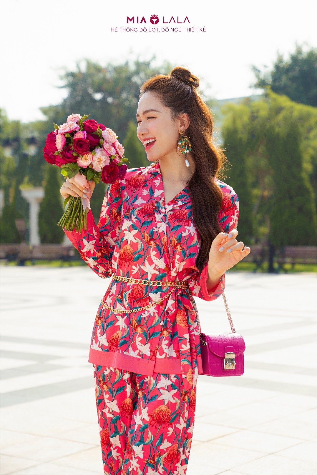 Mialala cùng Hòa Minzy truyền cảm hứng "Sống rạng rỡ" cho phụ nữ Việt