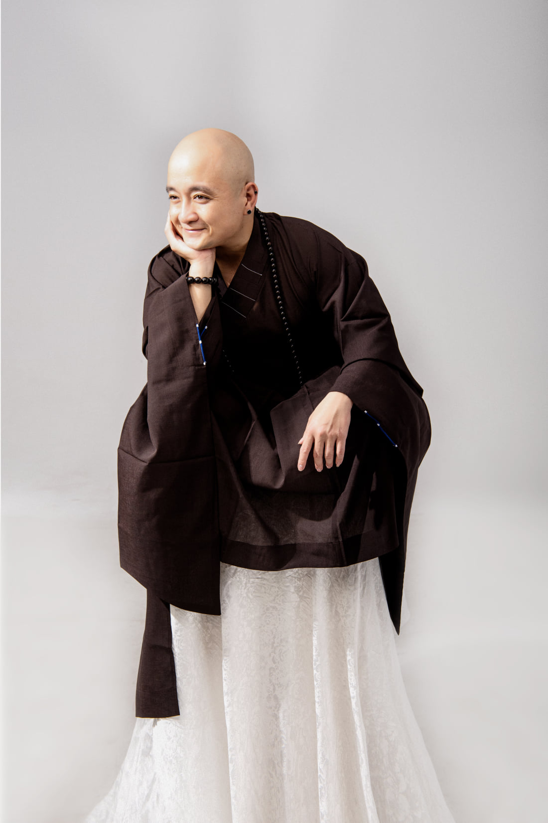 NTK Cao Minh Tiến: Bố đơn thân nuôi con gái đón Tết cổ truyền ra sao?