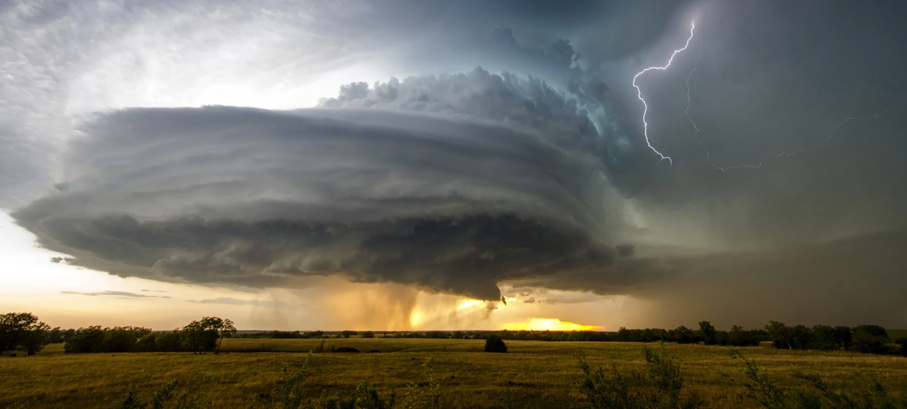 Sau vụ lốc xoáy thổi bay rạp cưới khiến 7 người bị thương, ít ai biết ...