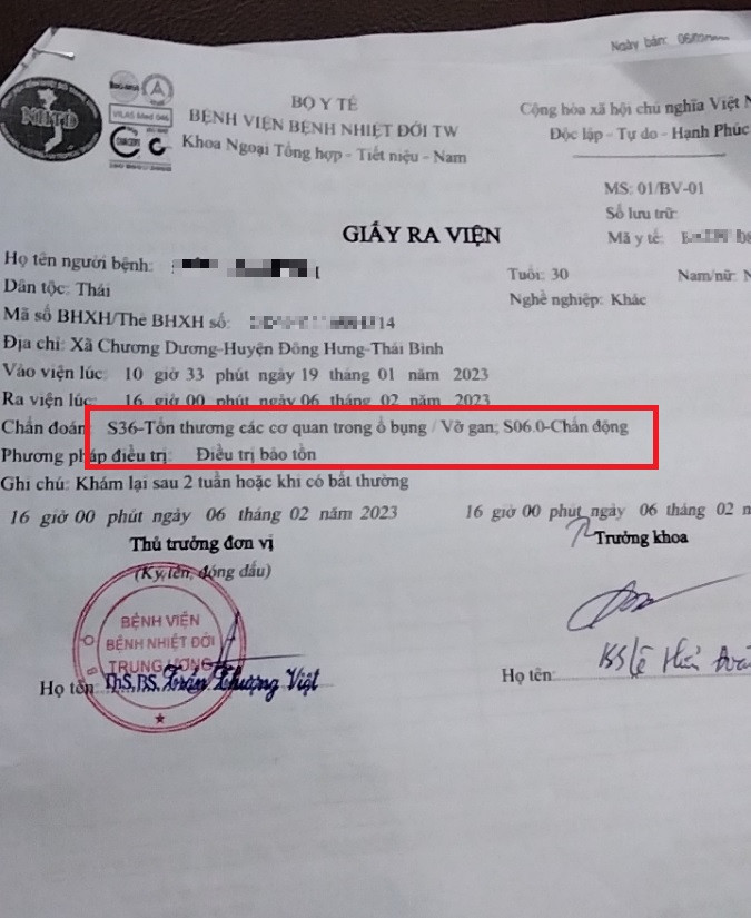 Cô gái bị trâu điên húc văng xuống bờ đê bất tỉnh kể lại phút giây kinh hãi