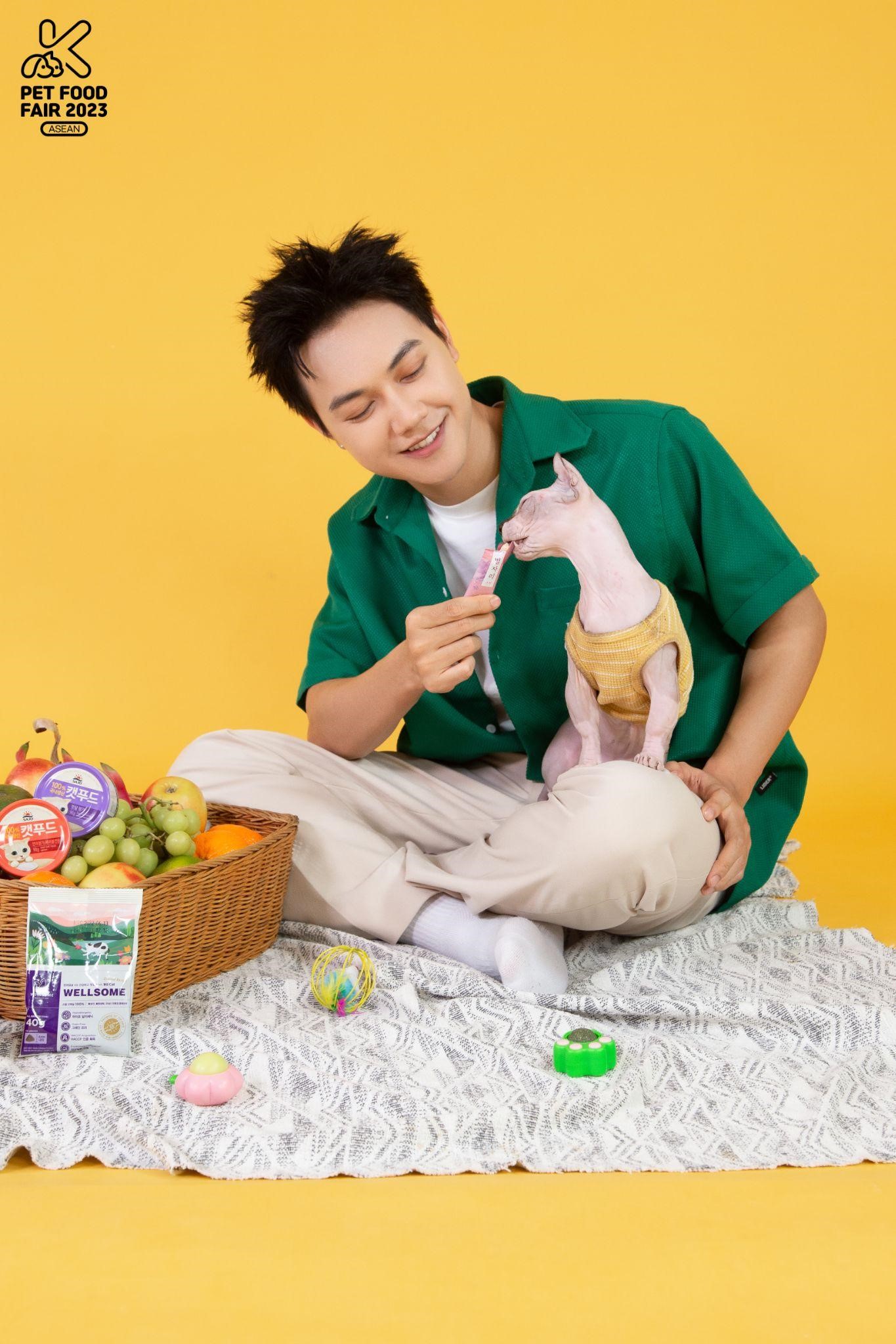 JSOL: "Bí kíp nuôi 14 chú chó mèo nhàn hạ là chọn đúng thức ăn cho chúng"