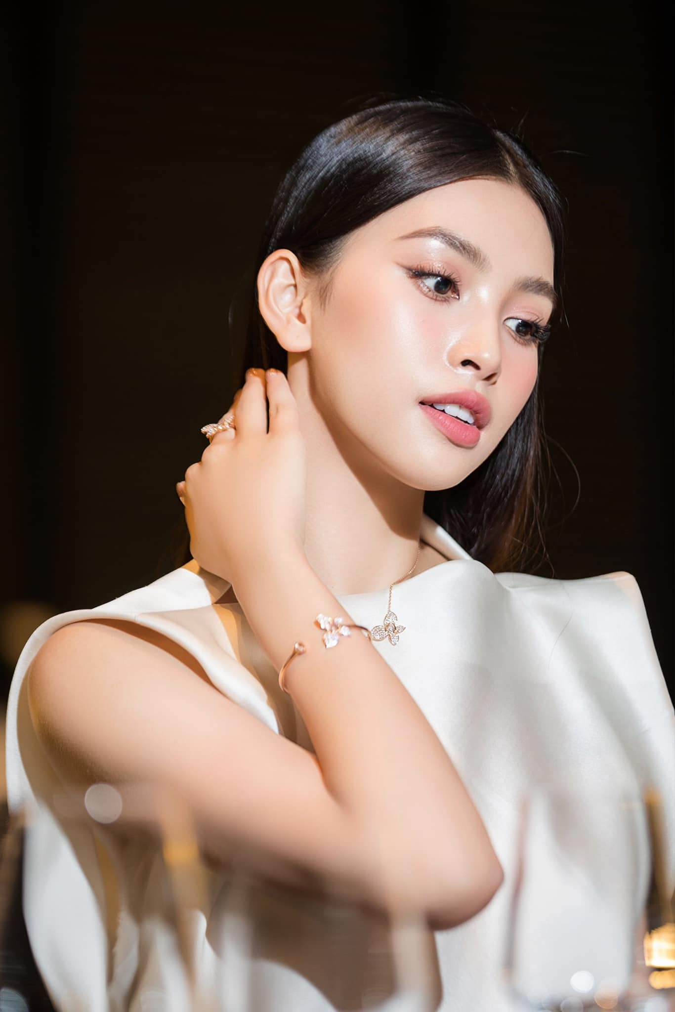 Nhan sắc hoa hậu Tiểu Vy thăng hạng như thế nào sau 5 năm đăng quang?