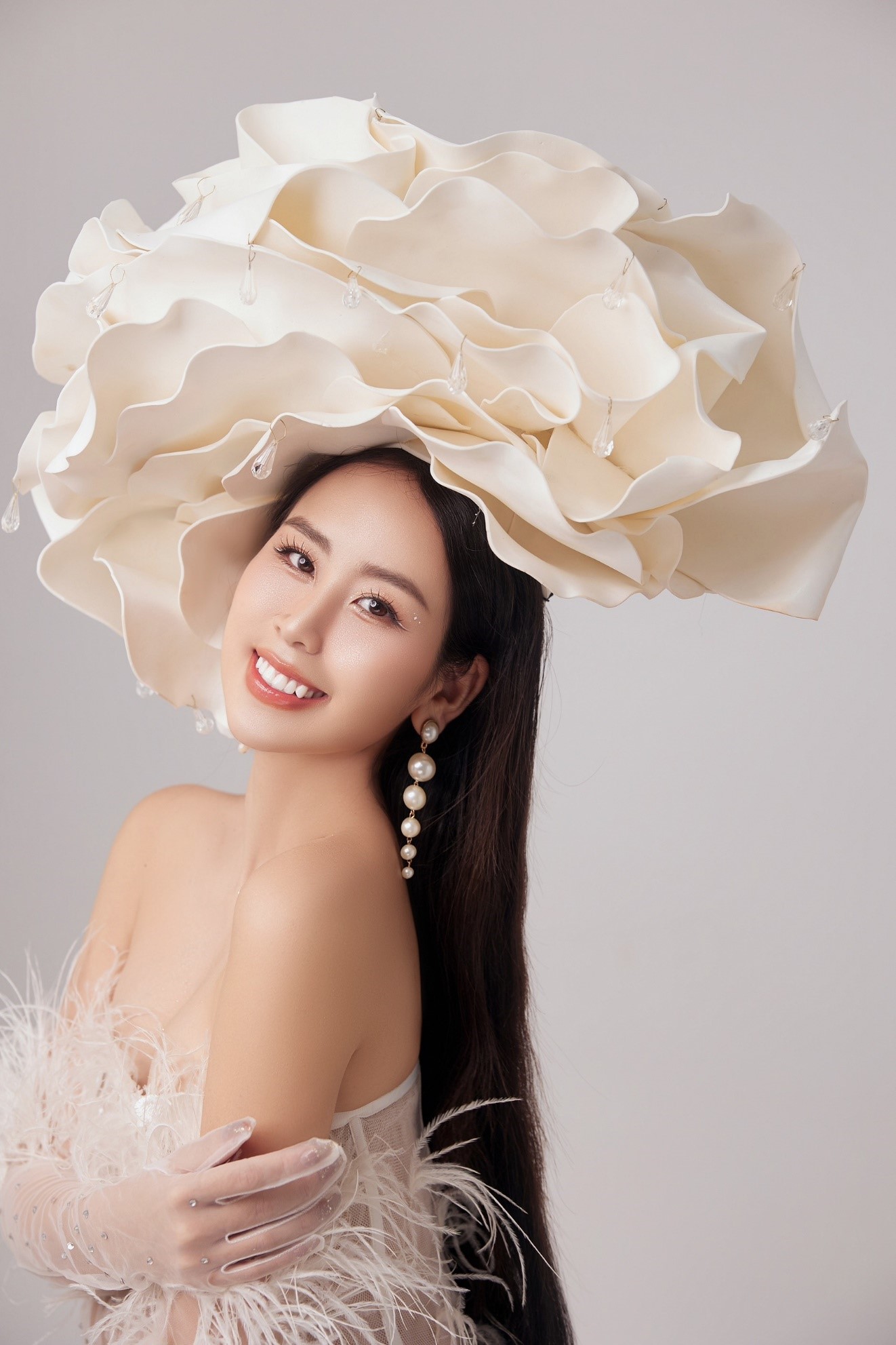 Khiếu Lan Anh: Hành trình từ Á khôi sắc đẹp đến nữ doanh nhân trẻ triển vọng