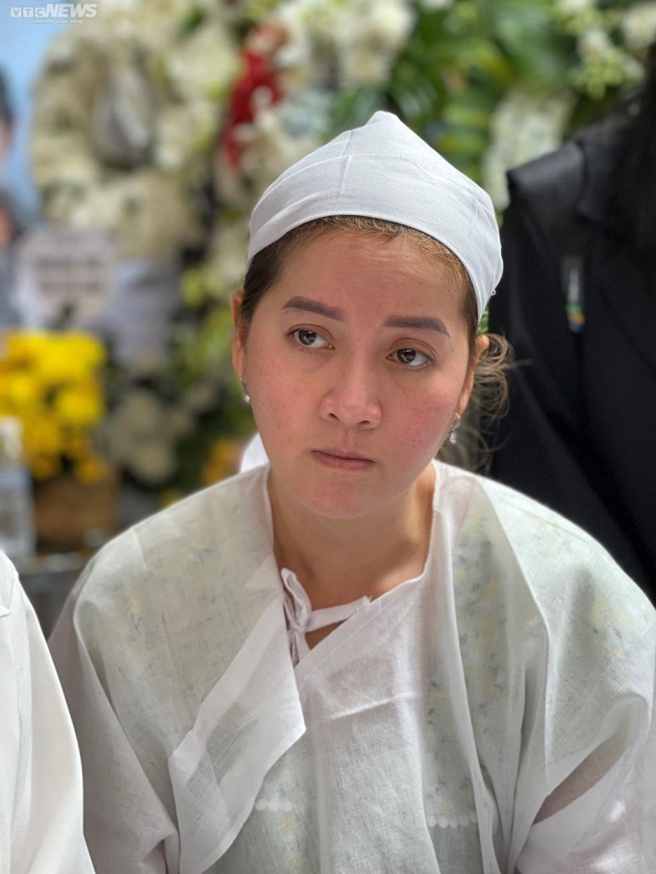 Tài sản sau khi qua đời của NSƯT Vũ Linh đang bị người thân tranh chấp ...