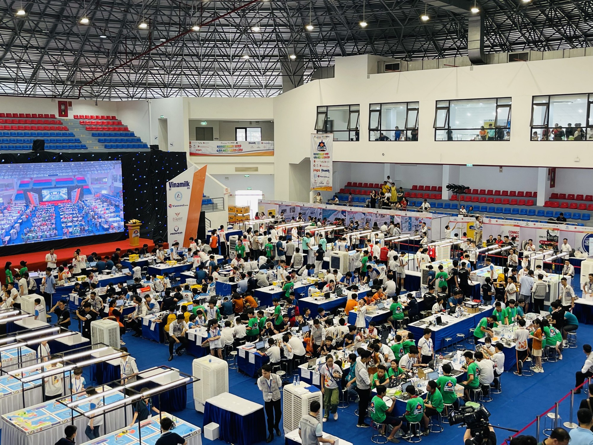 Học sinh quận Ba Đình giành giải Vàng trong Cuộc thi Robotacon-Wro 2023