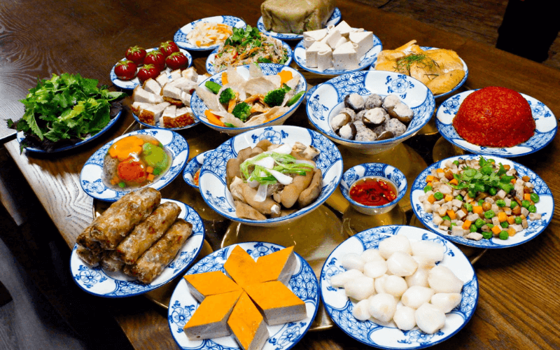 What does a complete year-end offering tray, according to tradition ...