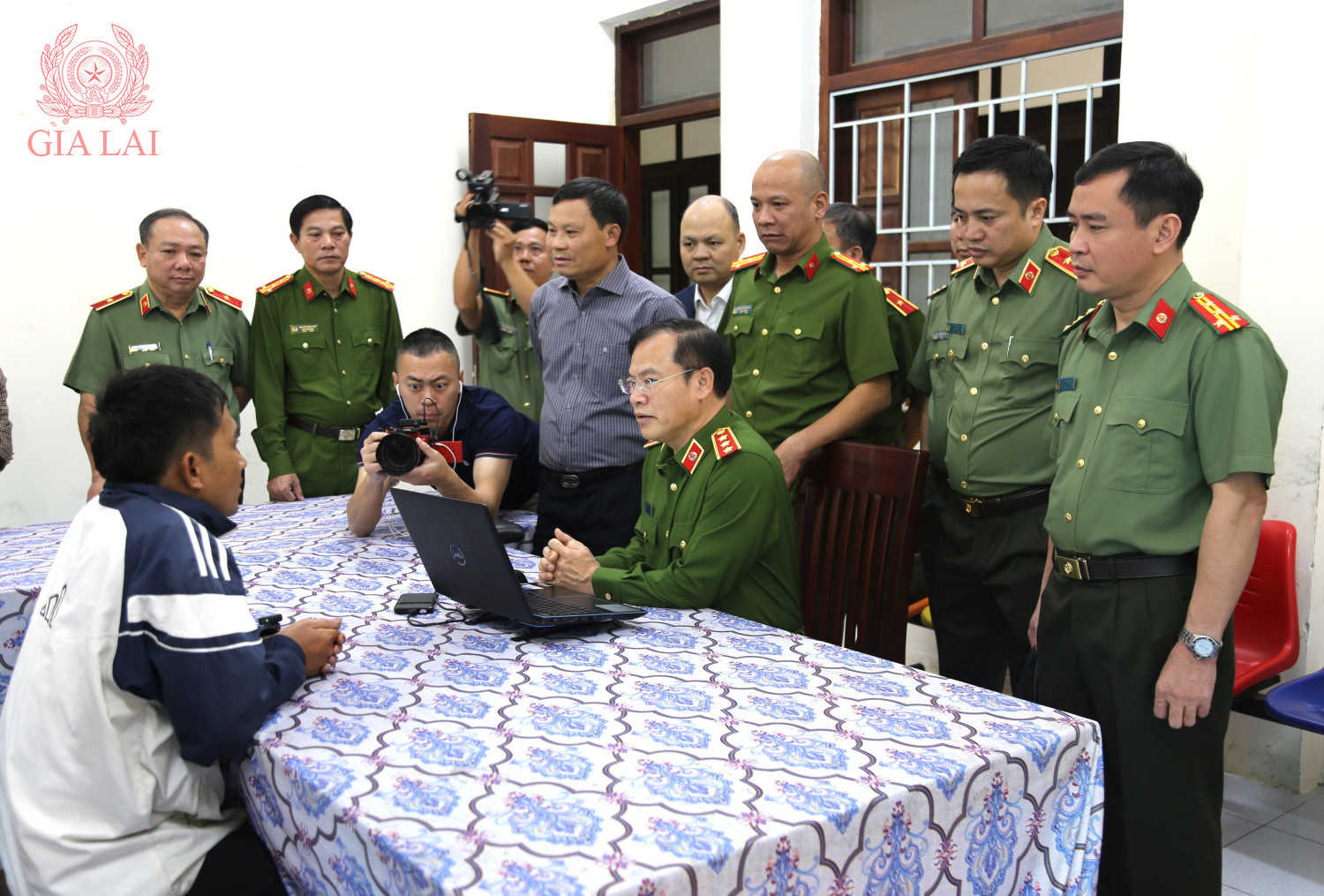 Danh tính hai tên cướp ngân hàng ở Gia Lai