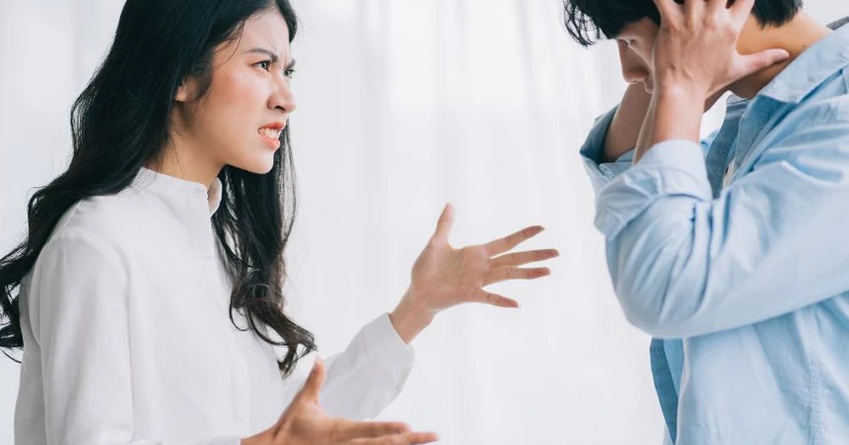 3 câu nói 'tự hại mình' mà người EQ thấp thường xuyên lặp lại