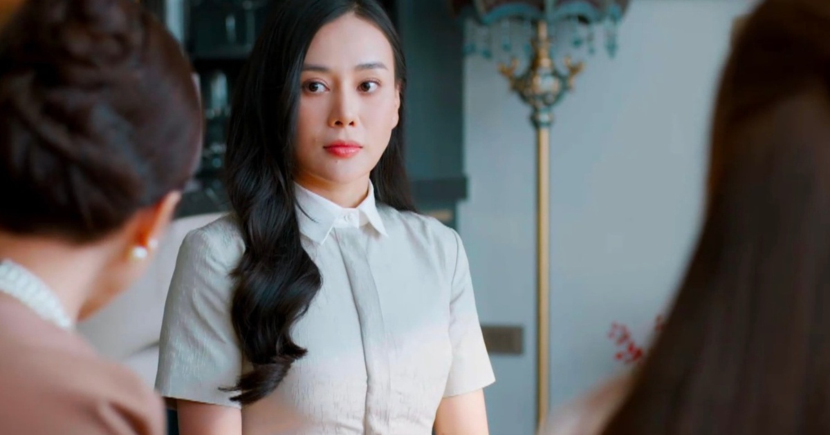 Mỹ Anh khéo léo chen chân vào hội phú bà trong 'Gió ngang khoảng trời xanh'