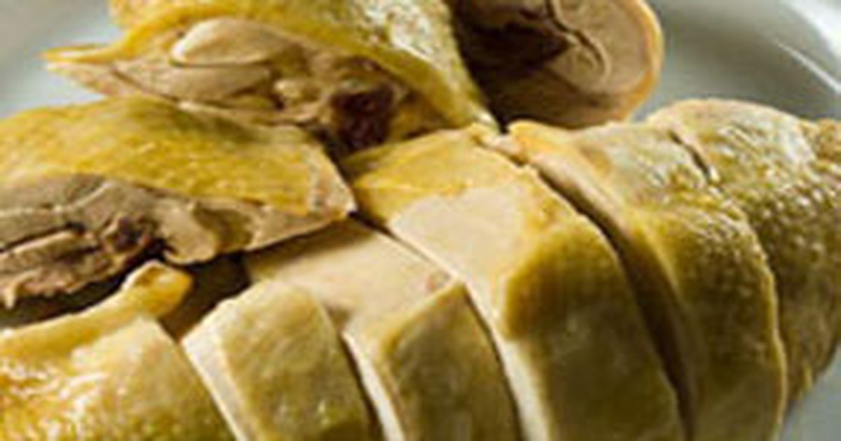 Mẹo luộc và chặt gà chuẩn nhất
