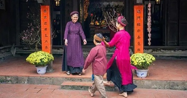 Những tuổi tuyệt đối không nên chọn xông đất năm Ất Tỵ 2025 và cách lựa ...