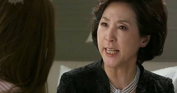 Em chồng chơi bời nợ nần nhưng lời đề nghị của mẹ chồng khiến gia đình tôi chao đảo