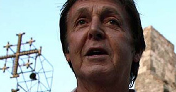 Paul McCartney kêu gọi tẩy chay McDonald’s