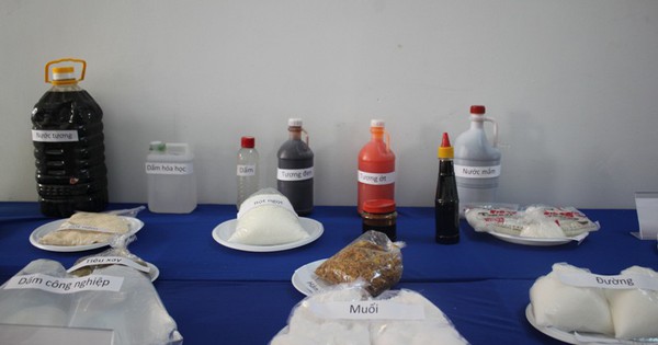 TP HCM: 81% cơ sở cung cấp thức ăn sẵn không đạt yêu cầu